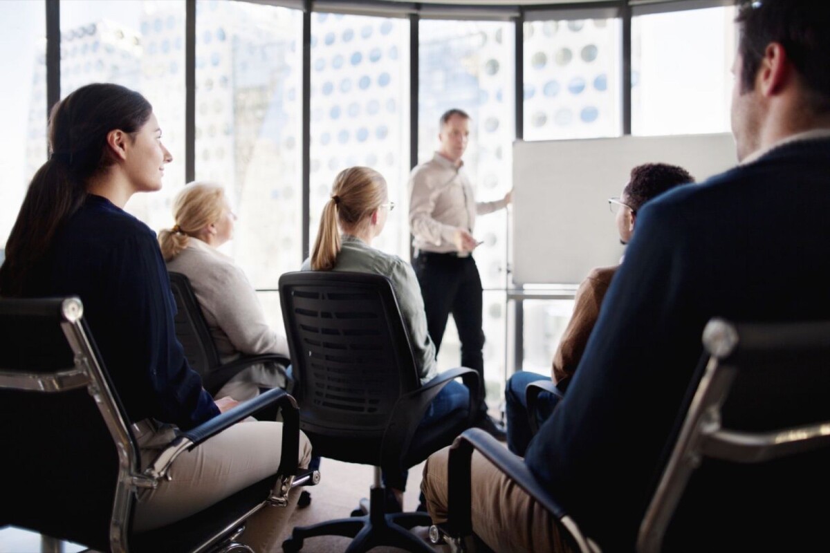 On the Job Training là gì? 5 bước quy trình OJT cho doanh nghiệp